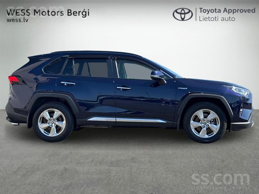 Zils Toyota RAV4 2019 Rīga, ar dzinēja tilpumu 2.50 L un nobraukumu 92 tūkst. km par 29990 €, foto 25 vietnē AUTOMOTO.COM.LV
