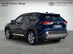 Zils Toyota RAV4 2019 Rīga, ar dzinēja tilpumu 2.50 L un nobraukumu 92 tūkst. km par 29990 €, foto 26 vietnē AUTOMOTO.COM.LV