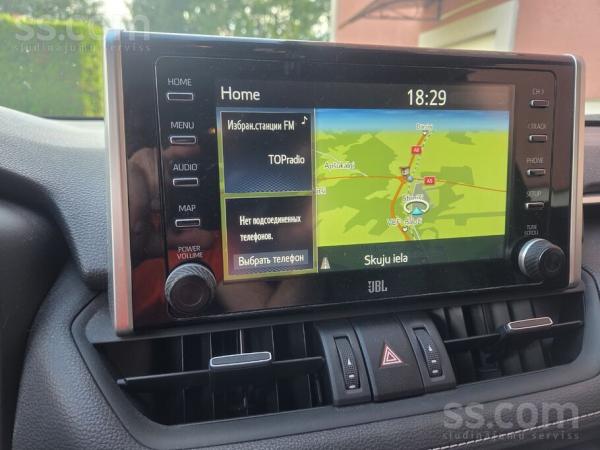 Zils Toyota RAV4 2019 Rīga, ar dzinēja tilpumu 2.50 L un nobraukumu 130 tūkst. km par 24000 €, foto 10 vietnē AUTOMOTO.COM.LV