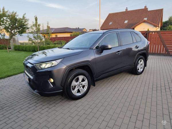 Синий Тойота РАВ 4 2019 в Клайпеда, объемом двигателя 2.49 л и пробегом 262 тыс. км за 20900 €, фото 3 на AUTOMOTO.COM.LV