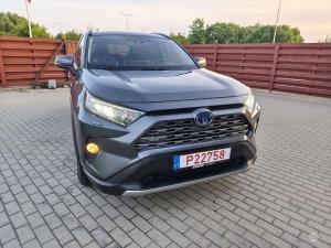 Blue Toyota RAV4 2019 in Klaipeda, with an engine capacity of 2.49 L and mileage of 262 thousand km for 20900 €, photo 13 on AUTOMOTO.COM.LV