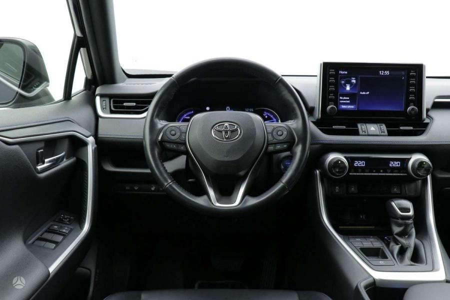 Blue Toyota RAV4 2019 in Vilnius, with an engine capacity of 2.49 L and mileage of 121 thousand km for 30900 €, photo 9 on AUTOMOTO.COM.LV