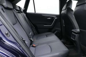 Blue Toyota RAV4 2019 in Vilnius, with an engine capacity of 2.49 L and mileage of 121 thousand km for 30900 €, photo 11 on AUTOMOTO.COM.LV