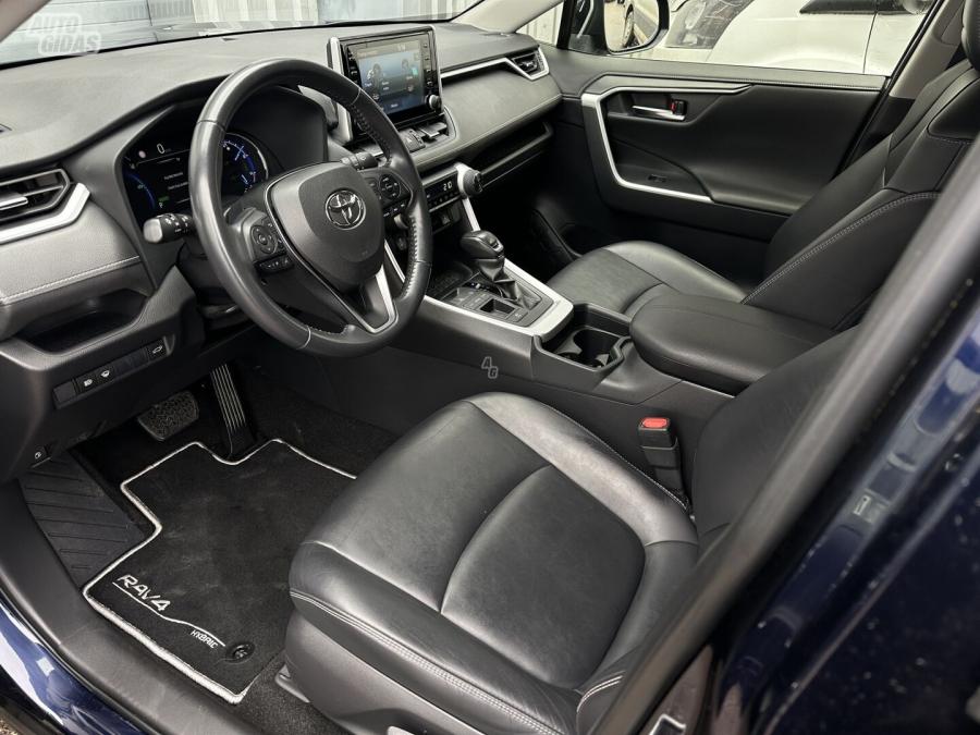 Zils Toyota RAV4 2019 Kauņa, ar dzinēja tilpumu 2.50 L un nobraukumu 168 tūkst. km par 24772 €, foto 10 vietnē AUTOMOTO.COM.LV