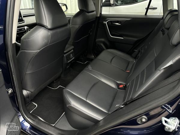 Тойота РАВ 4 2019 в Каунас на AUTOMOTO.COM.LV Синий Тойота РАВ 4 2019 в Каунас, объемом двигателя 2.50 л и пробегом 168 тыс. км за 24772 €, фото 11 на AUTOMOTO.COM.LV