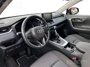 Zils Toyota RAV4 2020 Rīga, ar dzinēja tilpumu 2.50 L un nobraukumu 28 tūkst. km par 24990 €, foto 11 vietnē AUTOMOTO.COM.LV