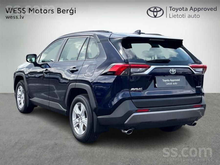 Zils Toyota RAV4 2020 Rīga, ar dzinēja tilpumu 2.50 L un nobraukumu 28 tūkst. km par 24990 €, foto 25 vietnē AUTOMOTO.COM.LV