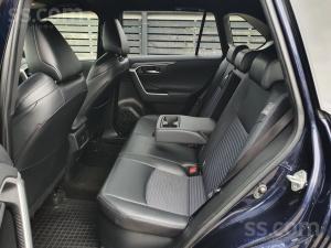 Zils Toyota RAV4 2020 Rīga, ar dzinēja tilpumu 2.50 L un nobraukumu 215 tūkst. km par 20900 €, foto 9 vietnē AUTOMOTO.COM.LV