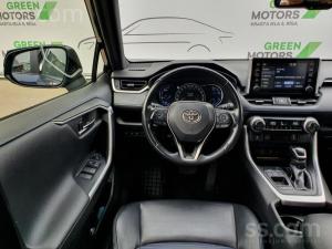 Zils Toyota RAV4 2020 Rīga, ar dzinēja tilpumu 2.50 L un nobraukumu 215 tūkst. km par 20900 €, foto 12 vietnē AUTOMOTO.COM.LV