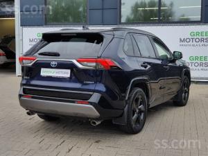 Zils Toyota RAV4 2020 Rīga, ar dzinēja tilpumu 2.50 L un nobraukumu 215 tūkst. km par 20900 €, foto 34 vietnē AUTOMOTO.COM.LV