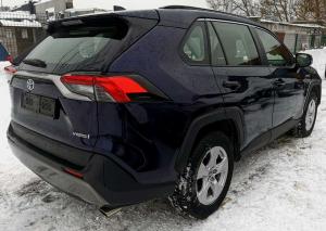 Zils Toyota RAV4 2020 Viļņa, ar dzinēja tilpumu 2.49 L un nobraukumu 96 tūkst. km par 22400 €, foto 3 vietnē AUTOMOTO.COM.LV