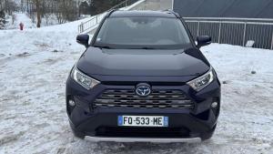 Blue Toyota RAV4 2020 in Kaunas, with an engine capacity of 2.49 L and mileage of 71 thousand km for 25999 €, photo  on AUTOMOTO.COM.LV