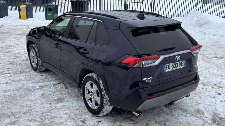 Zils Toyota RAV4 2020 Kauņa, ar dzinēja tilpumu 2.49 L un nobraukumu 71 tūkst. km par 25999 €, foto 7 vietnē AUTOMOTO.COM.LV