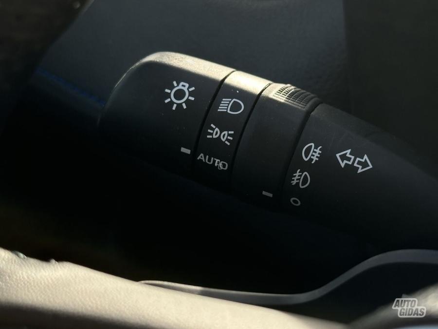 Zils Toyota RAV4 2020 Kauņa, ar dzinēja tilpumu 2.50 L un nobraukumu 155 tūkst. km par 26972 €, foto 24 vietnē AUTOMOTO.COM.LV