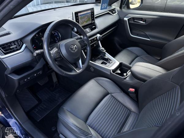 Zils Toyota RAV4 2020 Kauņa, ar dzinēja tilpumu 2.50 L un nobraukumu 155 tūkst. km par 27271 €, foto 9 vietnē AUTOMOTO.COM.LV