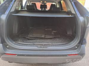 Zils Toyota RAV4 2020 Rīga, ar dzinēja tilpumu 2.00 L un nobraukumu 133 tūkst. km par 19500 €, foto 6 vietnē AUTOMOTO.COM.LV
