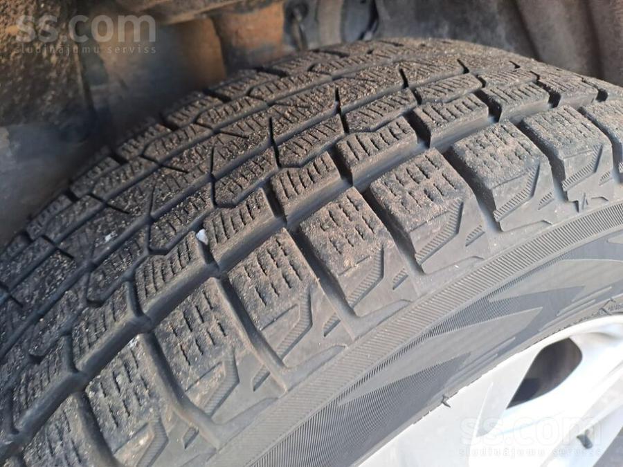 Zils Toyota RAV4 2020 Rīga, ar dzinēja tilpumu 2.00 L un nobraukumu 133 tūkst. km par 19500 €, foto 7 vietnē AUTOMOTO.COM.LV