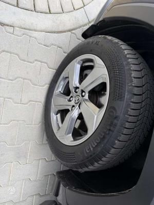 Zils Toyota RAV4 2020 Viļņa, ar dzinēja tilpumu 2.49 L un nobraukumu 65 tūkst. km par 27950 €, foto 32 vietnē AUTOMOTO.COM.LV