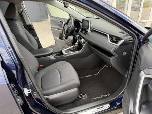 Zils Toyota RAV4 2020 Viļņa, ar dzinēja tilpumu 2.49 L un nobraukumu 65 tūkst. km par 27950 €, foto 36 vietnē AUTOMOTO.COM.LV