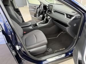 Zils Toyota RAV4 2020 Viļņa, ar dzinēja tilpumu 2.49 L un nobraukumu 65 tūkst. km par 27950 €, foto 37 vietnē AUTOMOTO.COM.LV