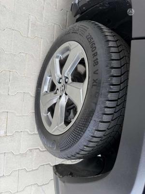 Zils Toyota RAV4 2020 Viļņa, ar dzinēja tilpumu 2.49 L un nobraukumu 65 tūkst. km par 27950 €, foto 39 vietnē AUTOMOTO.COM.LV