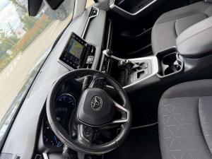 Zils Toyota RAV4 2020 Viļņa, ar dzinēja tilpumu 2.49 L un nobraukumu 65 tūkst. km par 27950 €, foto 46 vietnē AUTOMOTO.COM.LV