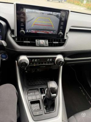 Zils Toyota RAV4 2020 Viļņa, ar dzinēja tilpumu 2.49 L un nobraukumu 65 tūkst. km par 27950 €, foto 49 vietnē AUTOMOTO.COM.LV