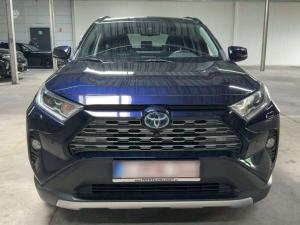 Zils Toyota RAV4 2020 Daugavpils, ar dzinēja tilpumu 2.49 L un nobraukumu 166 tūkst. km par 25750 €, foto  vietnē AUTOMOTO.COM.LV