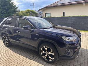Zils Toyota RAV4 2020 Viļņa, ar dzinēja tilpumu 2.49 L un nobraukumu 159 tūkst. km par 24000 €, foto  vietnē AUTOMOTO.COM.LV
