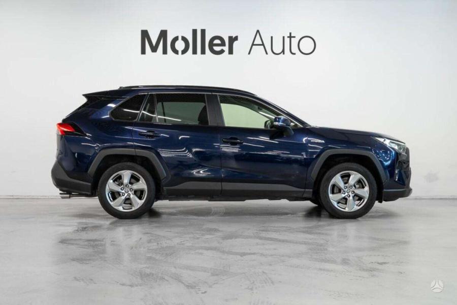 Zils Toyota RAV4 2020 Viļņa, ar dzinēja tilpumu 2.50 L un nobraukumu 170 tūkst. km par 25900 €, foto 5 vietnē AUTOMOTO.COM.LV