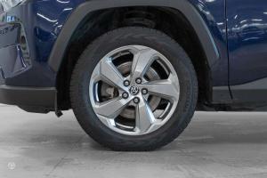 Zils Toyota RAV4 2020 Viļņa, ar dzinēja tilpumu 2.50 L un nobraukumu 170 tūkst. km par 25900 €, foto 24 vietnē AUTOMOTO.COM.LV