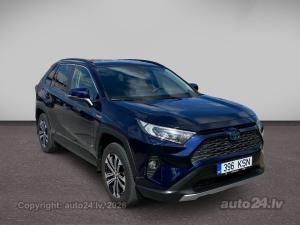 Blue Toyota RAV4 2020 in Tallinn, with an engine capacity of 2.50 L and mileage of 128 thousand km for 26000 €, photo  on AUTOMOTO.COM.LV