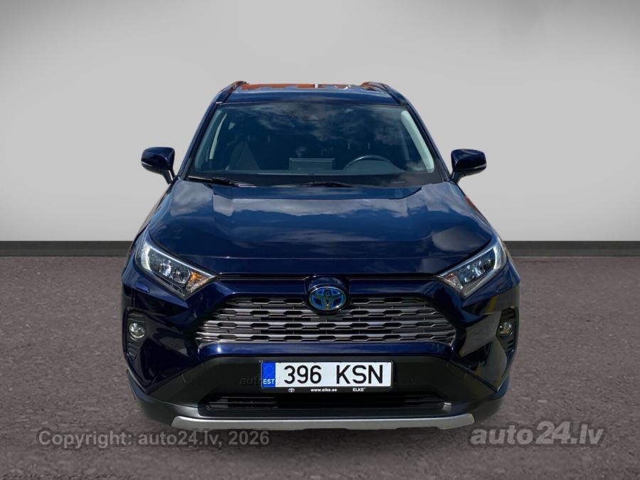 Blue Toyota RAV4 2020 in Tallinn, with an engine capacity of 2.50 L and mileage of 128 thousand km for 26000 €, photo 3 on AUTOMOTO.COM.LV