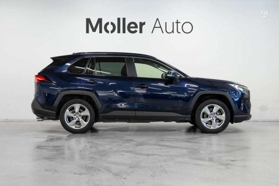 Zils Toyota RAV4 2020 Viļņa, ar dzinēja tilpumu 2.50 L un nobraukumu 170 tūkst. km par 24850 €, foto 5 vietnē AUTOMOTO.COM.LV