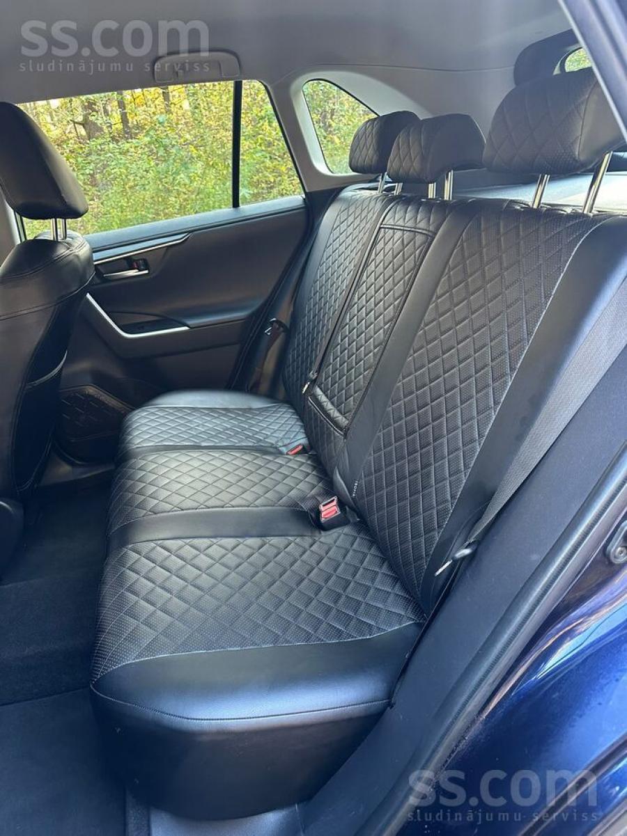 Zils Toyota RAV4 2020 Rīga, ar dzinēja tilpumu 2.00 L un nobraukumu 94 tūkst. km par 25000 €, foto 10 vietnē AUTOMOTO.COM.LV