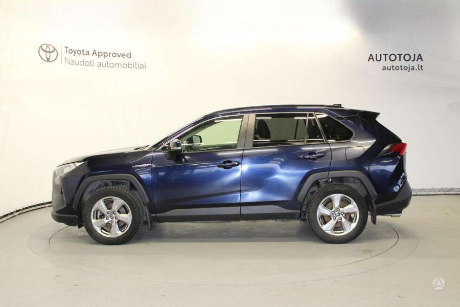 Zils Toyota RAV4 2021 Kauņa, ar dzinēja tilpumu 2.49 L un nobraukumu 122 tūkst. km par 29900 €, foto 3 vietnē AUTOMOTO.COM.LV