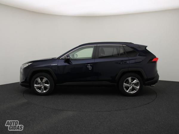 Zils Toyota RAV4 2021 Viļņa, ar dzinēja tilpumu 2.50 L un nobraukumu 129 tūkst. km par 26499 €, foto 6 vietnē AUTOMOTO.COM.LV
