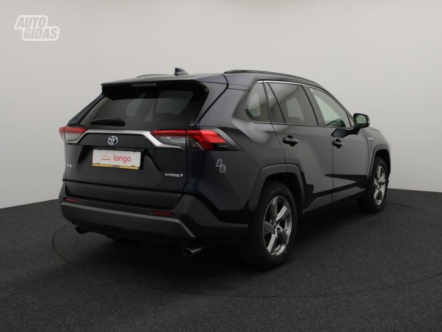 Zils Toyota RAV4 2021 Viļņa, ar dzinēja tilpumu 2.50 L un nobraukumu 129 tūkst. km par 26499 €, foto 8 vietnē AUTOMOTO.COM.LV