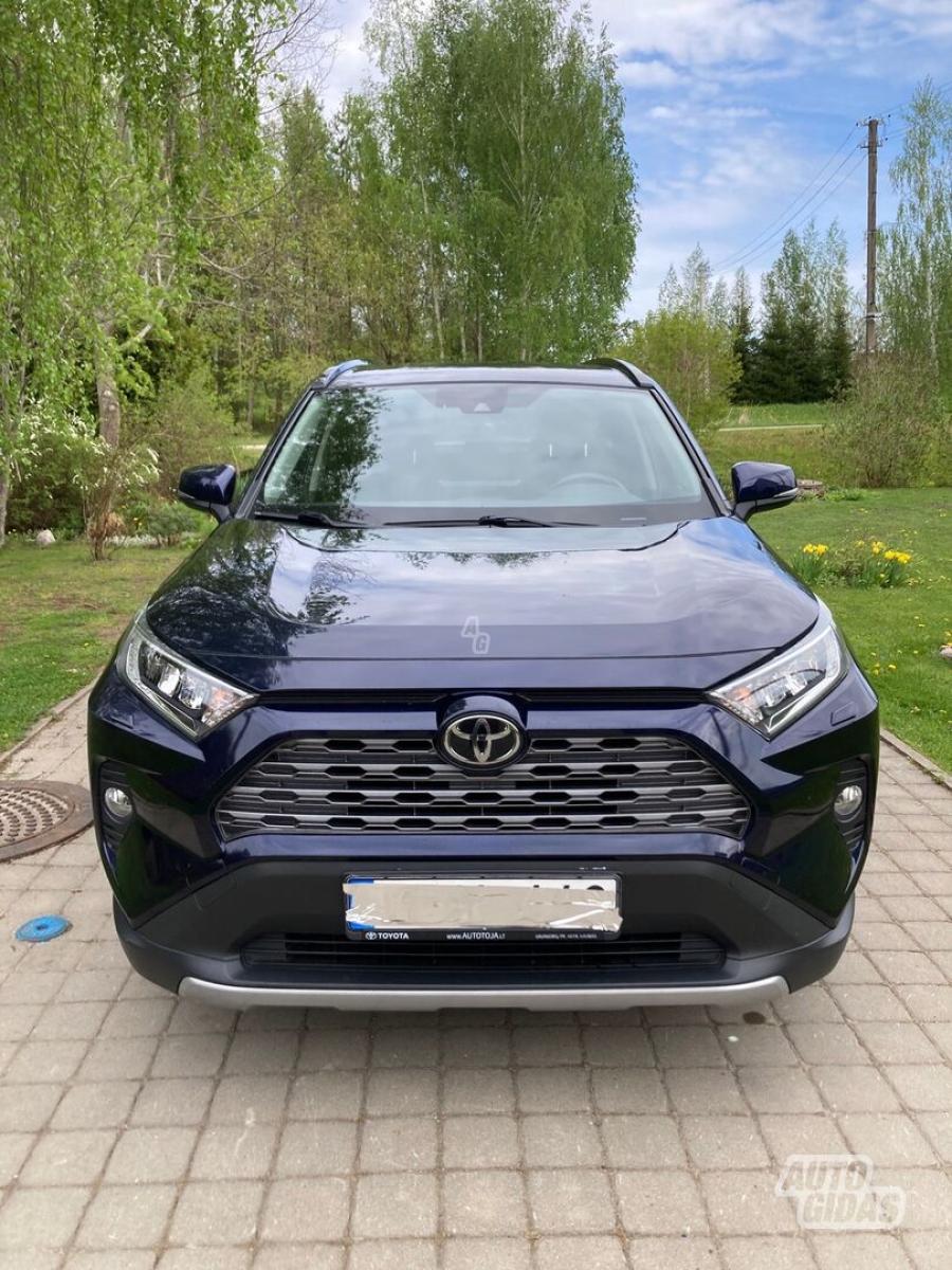 Zils Toyota RAV4 2021 Kaišiadorys, ar dzinēja tilpumu 2.00 L un nobraukumu 91 tūkst. km par 24000 €, foto 6 vietnē AUTOMOTO.COM.LV