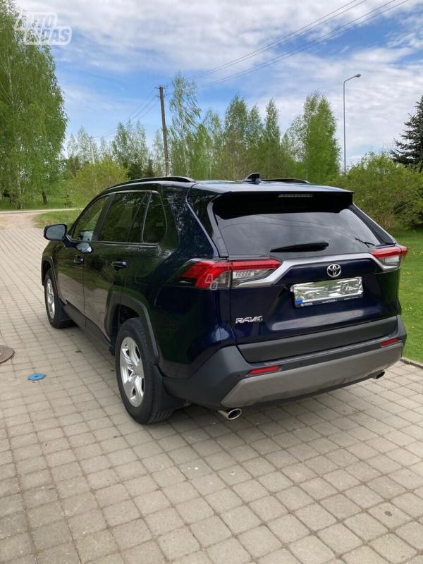 Zils Toyota RAV4 2021 Kaišiadorys, ar dzinēja tilpumu 2.00 L un nobraukumu 91 tūkst. km par 24000 €, foto 7 vietnē AUTOMOTO.COM.LV