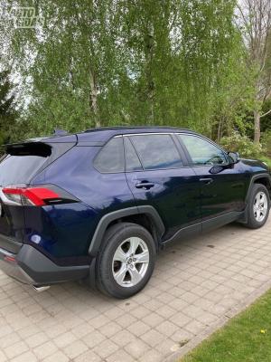 Zils Toyota RAV4 2021 Kaišiadorys, ar dzinēja tilpumu 2.00 L un nobraukumu 91 tūkst. km par 24000 €, foto 9 vietnē AUTOMOTO.COM.LV