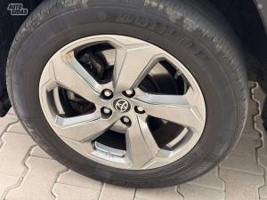 Zils Toyota RAV4 2021 Viļņa, ar dzinēja tilpumu 2.50 L un nobraukumu 85 tūkst. km par 26850 €, foto 11 vietnē AUTOMOTO.COM.LV