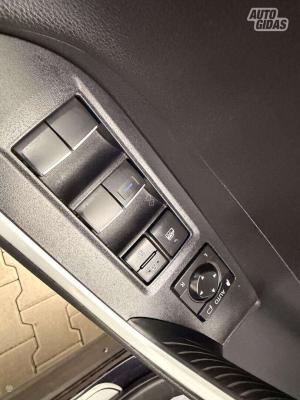 Zils Toyota RAV4 2021 Viļņa, ar dzinēja tilpumu 2.50 L un nobraukumu 85 tūkst. km par 26850 €, foto 13 vietnē AUTOMOTO.COM.LV