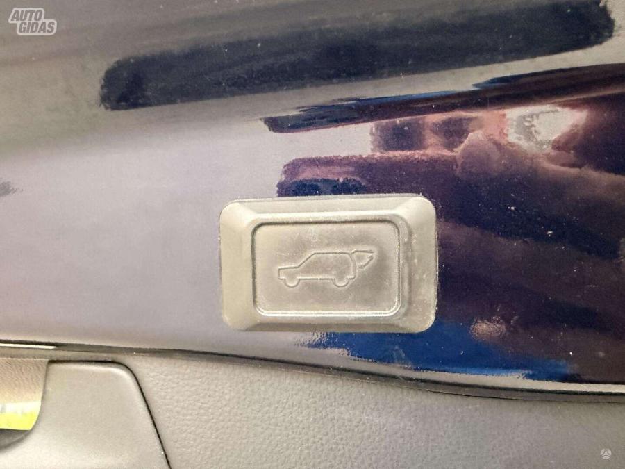 Zils Toyota RAV4 2021 Viļņa, ar dzinēja tilpumu 2.50 L un nobraukumu 85 tūkst. km par 26850 €, foto 17 vietnē AUTOMOTO.COM.LV