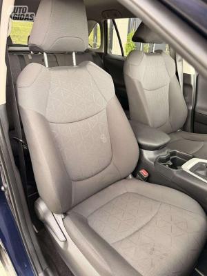Zils Toyota RAV4 2021 Viļņa, ar dzinēja tilpumu 2.50 L un nobraukumu 85 tūkst. km par 26850 €, foto 19 vietnē AUTOMOTO.COM.LV