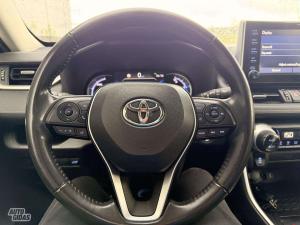 Zils Toyota RAV4 2021 Viļņa, ar dzinēja tilpumu 2.50 L un nobraukumu 85 tūkst. km par 26850 €, foto 21 vietnē AUTOMOTO.COM.LV