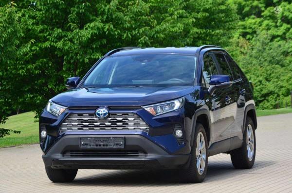 Zils Toyota RAV4 2021 Viļņa, ar dzinēja tilpumu 2.49 L un nobraukumu 150 tūkst. km par 24200 €, foto 5 vietnē AUTOMOTO.COM.LV