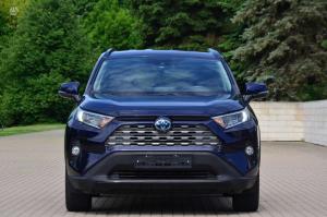 Blue Toyota RAV4 2021 in Vilnius, with an engine capacity of 2.49 L and mileage of 150 thousand km for 24200 €, photo 20 on AUTOMOTO.COM.LV