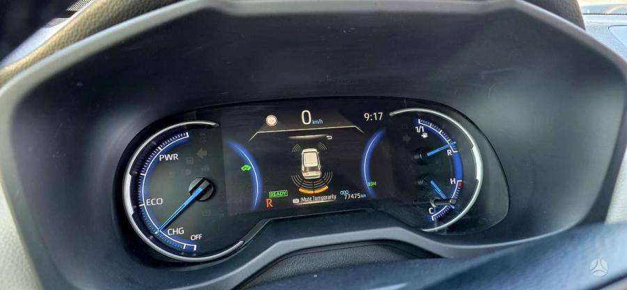 Blue Toyota RAV4 2021 in Vilnius, with an engine capacity of 2.49 L and mileage of 77 thousand km for 32850 €, photo 16 on AUTOMOTO.COM.LV