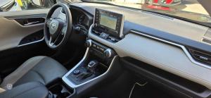 Blue Toyota RAV4 2021 in Vilnius, with an engine capacity of 2.49 L and mileage of 77 thousand km for 32850 €, photo 29 on AUTOMOTO.COM.LV